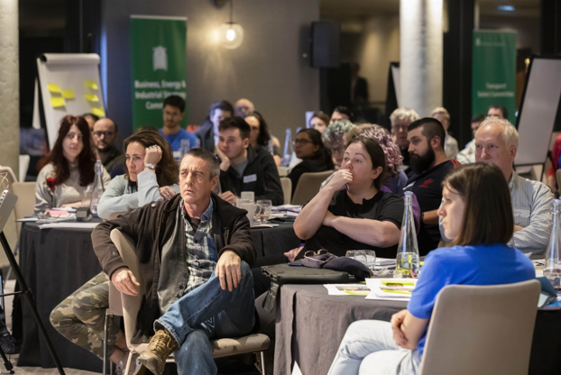 Climate assembly members think and act differently on climate, two ...